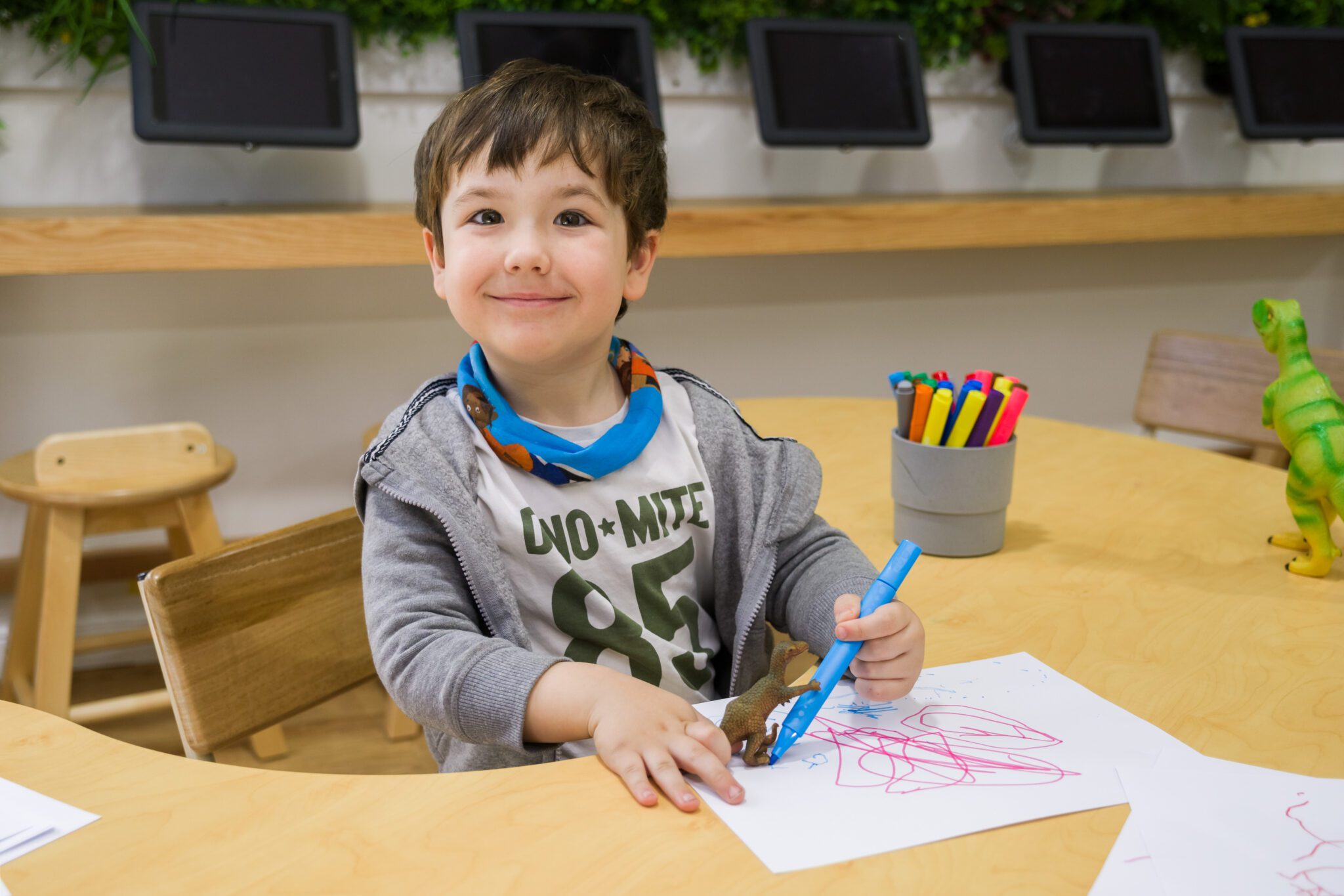 Exploring the Benefits of Slime Play for Toddlers | Papilio